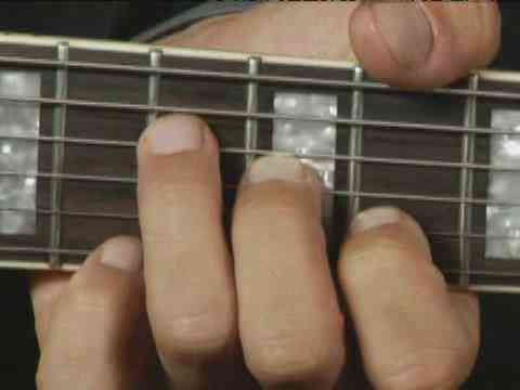 Root-Position des C-Dur-Gitarren-Akkord auf dem mittleren oberen Saiten